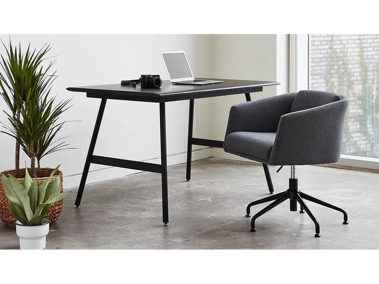 Radius Task Chair by Gus* | Habitus.ca